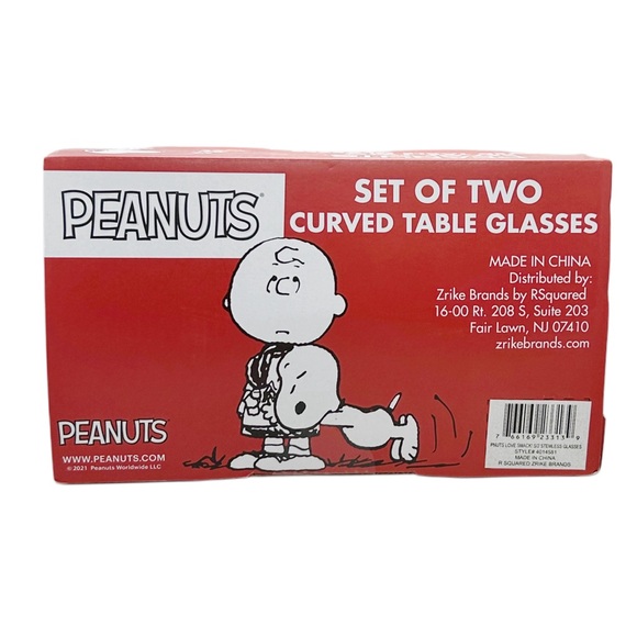 Zrike | Dining | Snoopy Peanuts Set Of 2 Curved Drinking Glasses | Poshmark